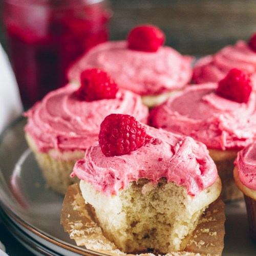 Vegan Lemon Raspberry Cupcakes – healthienut