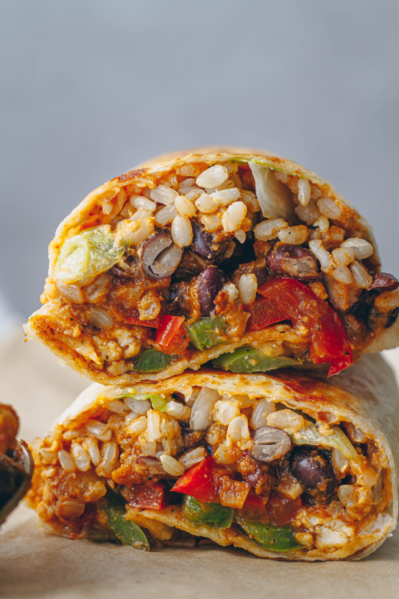 Smoky Chipotle Tofu Burrito – healthienut