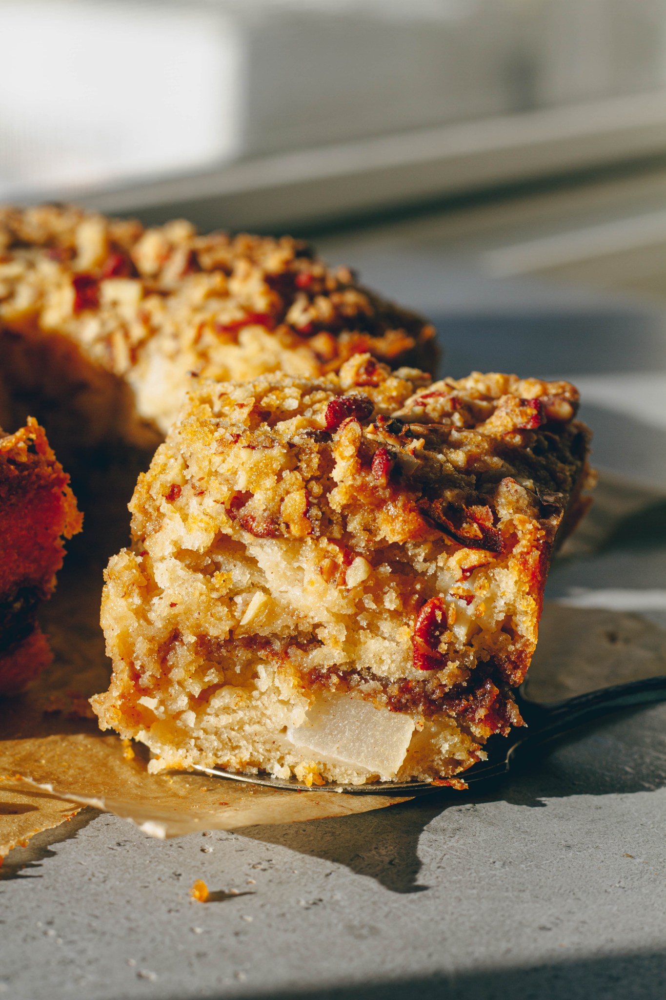 Pear Coffee Cake with Pecan Streusel – healthienut